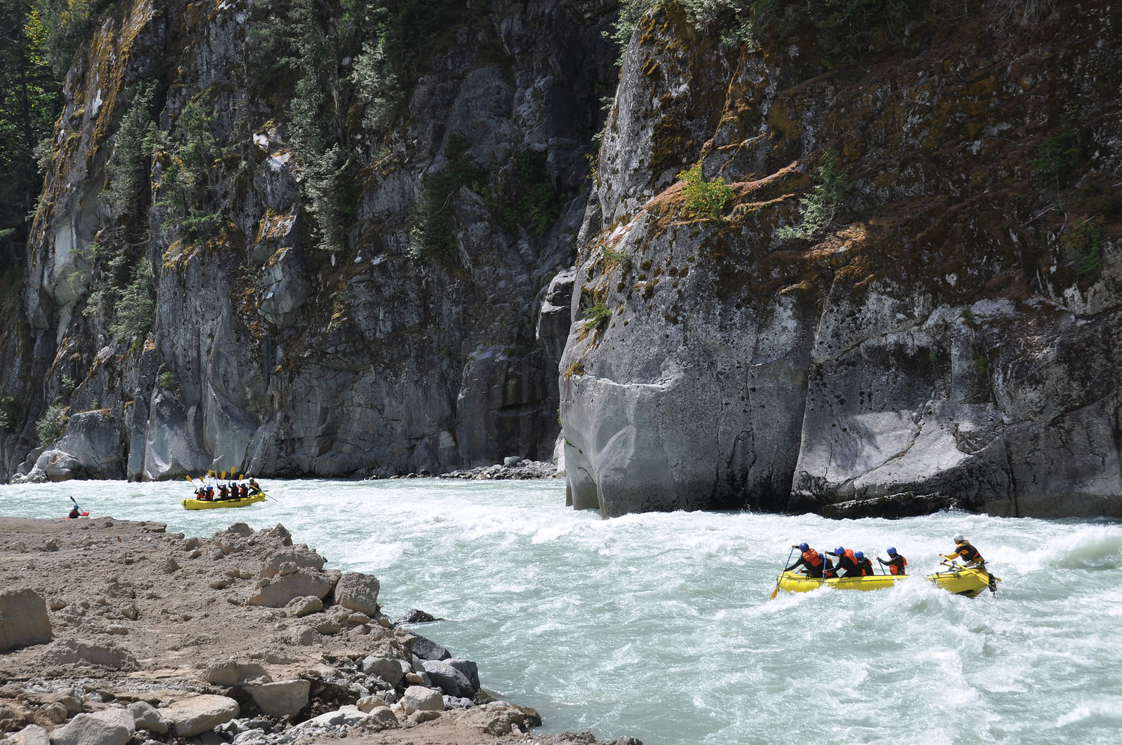 Why You Should Try Whitewater Rafting in Squamish | Tourism Squamish Why You Should Try Whitewater Rafting in Squamish | Tourism Squamish